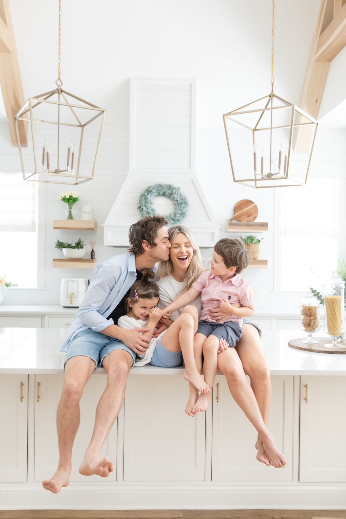 Ali Manno Home Tour - Kitchen and Family Room - Ali Manno (Fedotowsky)